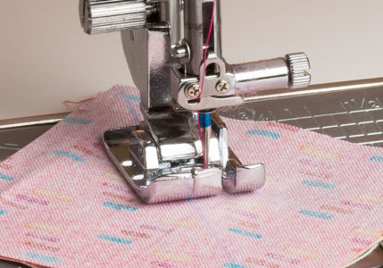 Janome Horizon Memory Craft 9450QCP Sewing and Quilting Machine