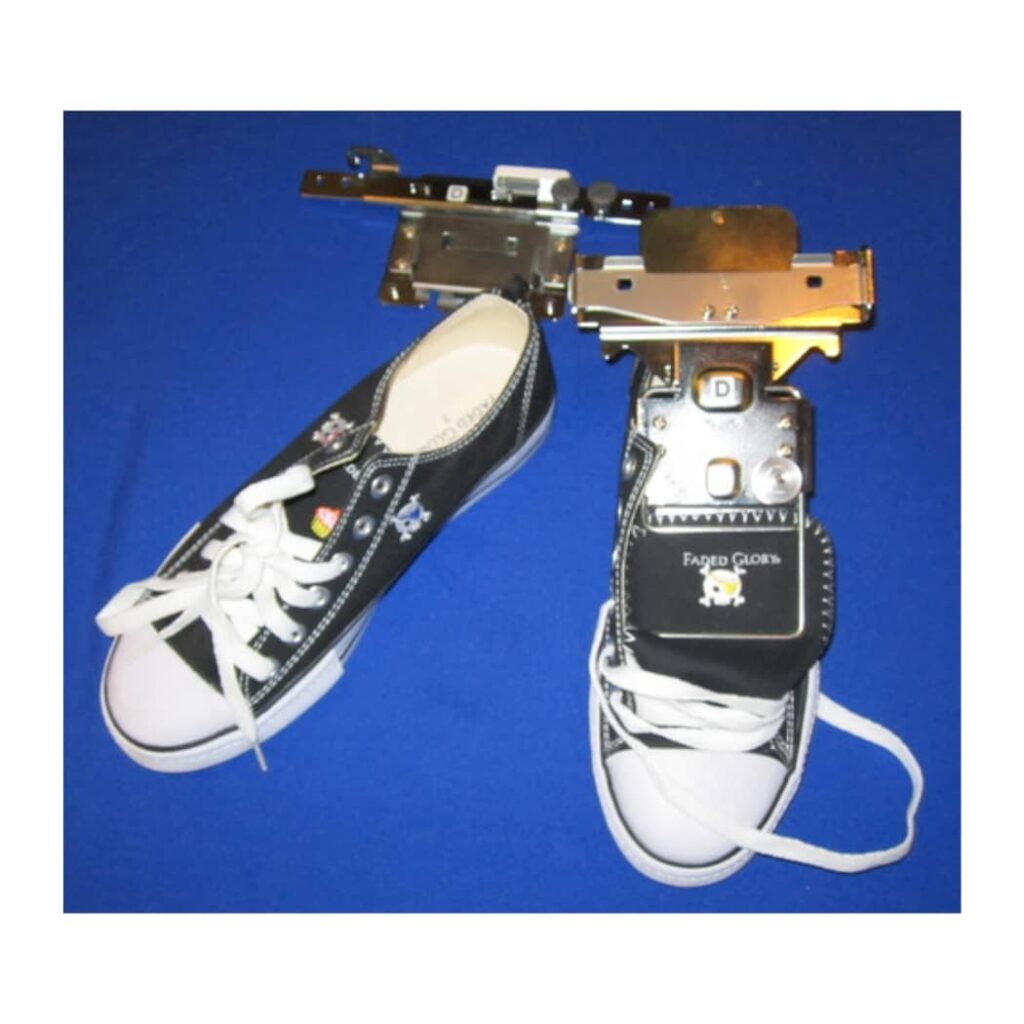 Brother Arm D and Center Shoe Clamp Frame - Moore's Sewing